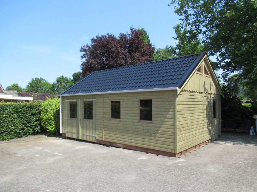berging-garage-hg-10-nieuwolda - Houtbouw Hiemstra Twijzel
