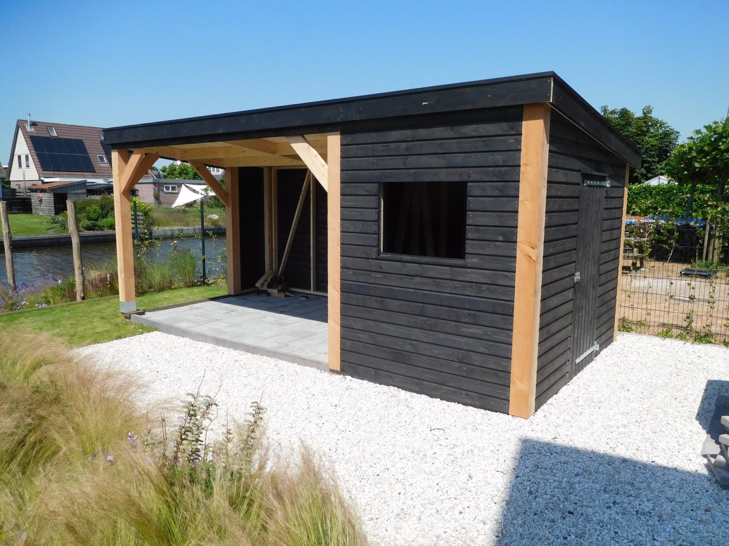 Berging met overkapping HSP-10 Burdaard - Houtbouw Hiemstra Twijzel