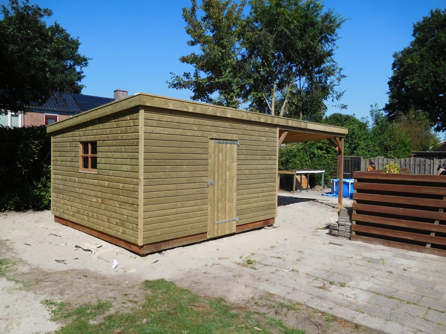 Berging met overkapping HSP-10 Harkema - Houtbouw Hiemstra Twijzel